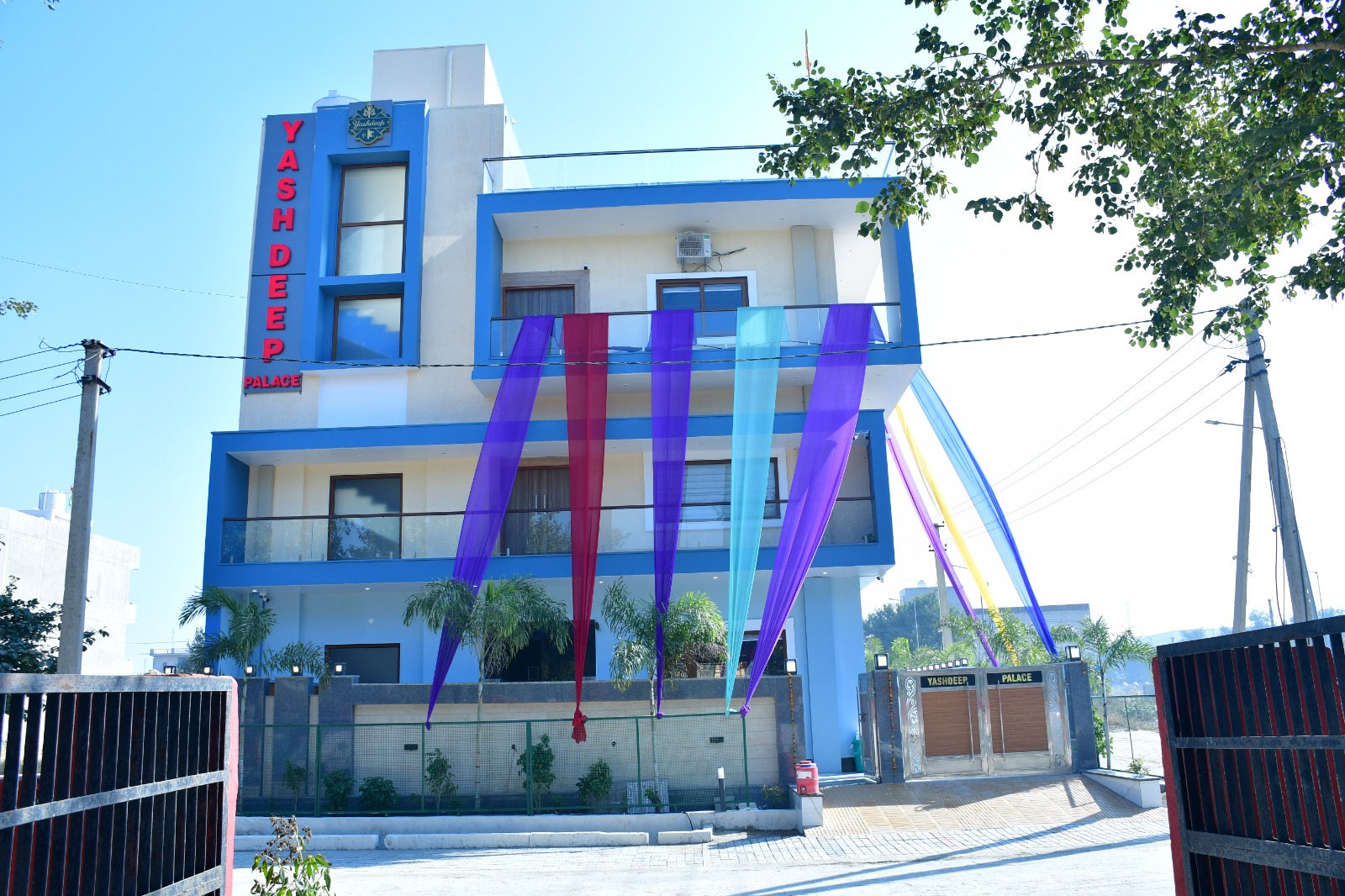 YashDeep Palace - Luxury Hotel | Royal Hospitality & Premium Accommodations